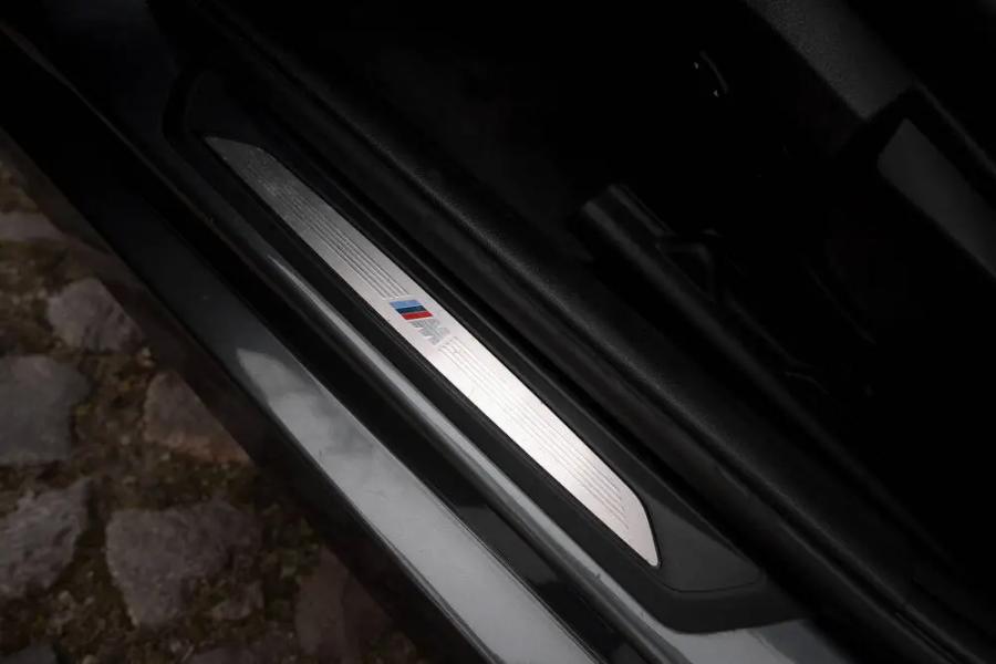 Pelēks BMW 320 2013 Jelgava, ar dzinēja tilpumu 2.00 L un nobraukumu 273 tūkst. km par 9900 €, foto 15 vietnē AUTOMOTO.COM.LV
