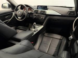 Pelēks BMW 320 2013 Jūrmala, ar dzinēja tilpumu 2.00 L un nobraukumu 320 tūkst. km par 8990 €, foto 30 vietnē AUTOMOTO.COM.LV