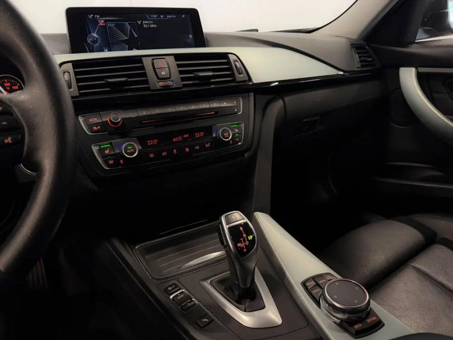 Pelēks BMW 320 2013 Jūrmala, ar dzinēja tilpumu 2.00 L un nobraukumu 320 tūkst. km par 8990 €, foto 35 vietnē AUTOMOTO.COM.LV