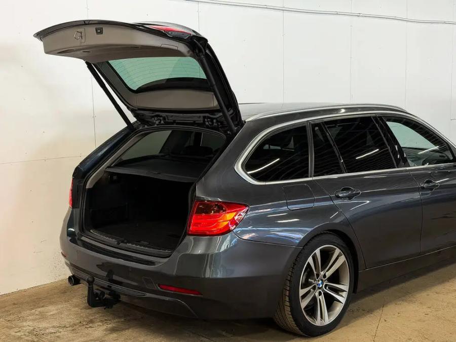 Pelēks BMW 320 2013 Jūrmala, ar dzinēja tilpumu 2.00 L un nobraukumu 320 tūkst. km par 8990 €, foto 51 vietnē AUTOMOTO.COM.LV