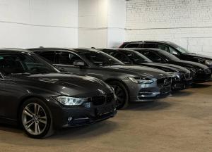 Pelēks BMW 320 2013 Jūrmala, ar dzinēja tilpumu 2.00 L un nobraukumu 320 tūkst. km par 8990 €, foto 55 vietnē AUTOMOTO.COM.LV