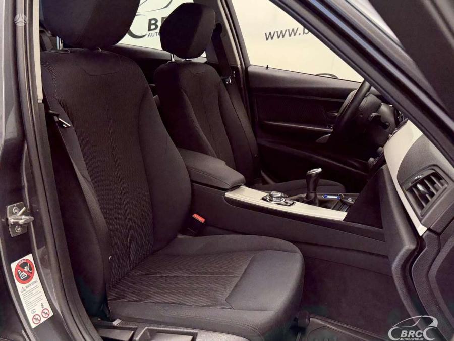 Grey BMW 320 2013 in Vilnius, with an engine capacity of 2.00 L and mileage of 217 thousand km for 10000 €, photo 9 on AUTOMOTO.COM.LV