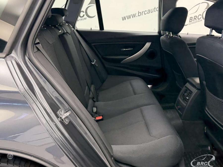 Grey BMW 320 2013 in Vilnius, with an engine capacity of 2.00 L and mileage of 217 thousand km for 10000 €, photo 11 on AUTOMOTO.COM.LV