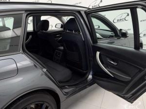 Grey BMW 320 2013 in Vilnius, with an engine capacity of 2.00 L and mileage of 217 thousand km for 10000 €, photo 13 on AUTOMOTO.COM.LV