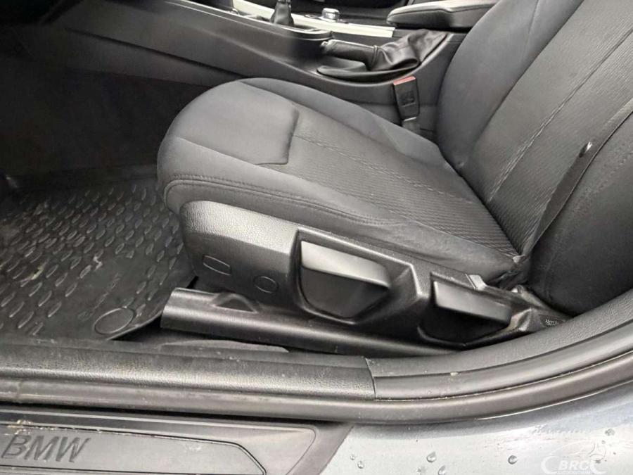 Grey BMW 320 2013 in Vilnius, with an engine capacity of 2.00 L and mileage of 217 thousand km for 10000 €, photo 24 on AUTOMOTO.COM.LV