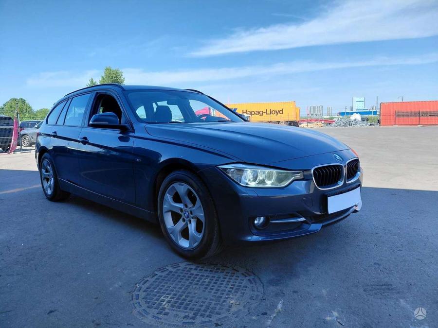 Pelēks BMW 320 2013 Klaipėda, ar dzinēja tilpumu 2.00 L un nobraukumu 301 tūkst. km par 7100 €, foto 1 vietnē AUTOMOTO.COM.LV