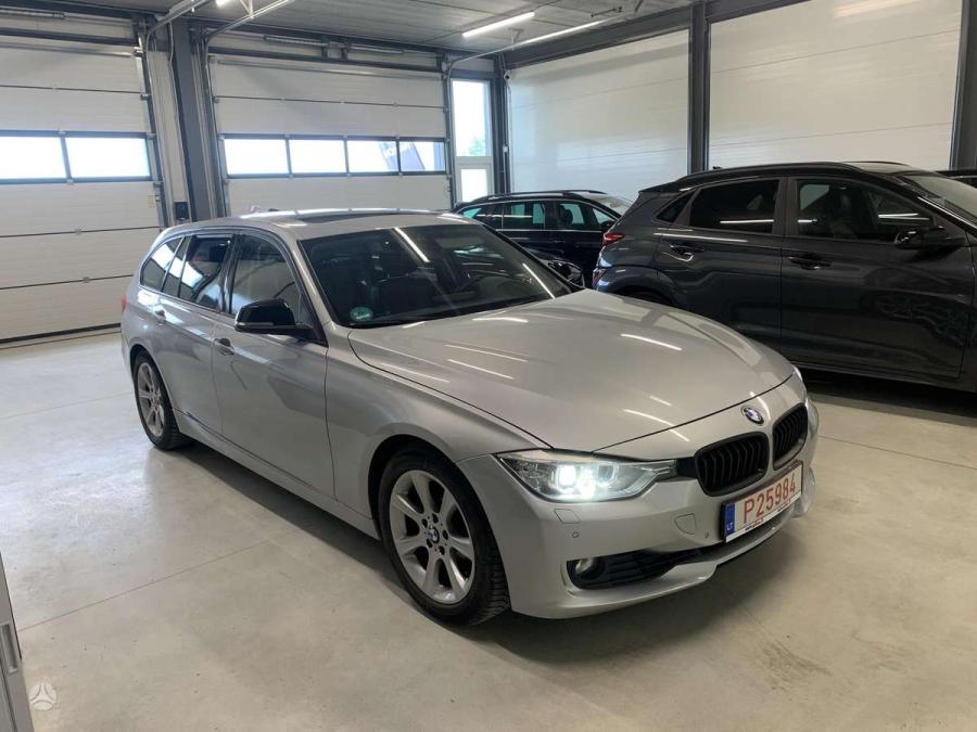 Grey BMW 320 2013 in Kaunas, with an engine capacity of 2.00 L and mileage of 240 thousand km for 7500 €, photo 3 on AUTOMOTO.COM.LV