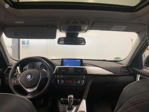Grey BMW 320 2013 in Kaunas, with an engine capacity of 2.00 L and mileage of 240 thousand km for 7500 €, photo 13 on AUTOMOTO.COM.LV