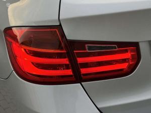 Grey BMW 320 2013 in Raseiniai, with an engine capacity of 2.00 L and mileage of 287 thousand km for 8999 €, photo 22 on AUTOMOTO.COM.LV