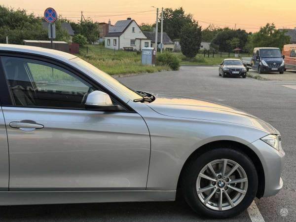 Pelēks BMW 320 2013 Kauņa, ar dzinēja tilpumu 2.00 L un nobraukumu 270 tūkst. km par 6650 €, foto 5 vietnē AUTOMOTO.COM.LV