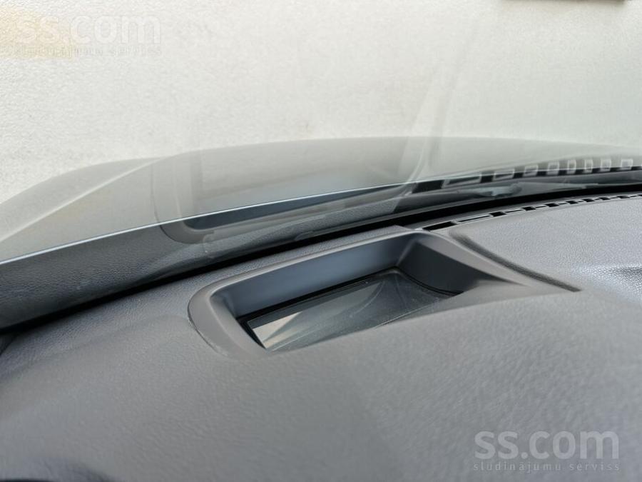 Grey BMW 320 2013 in Jelgava, with an engine capacity of 2.00 L and mileage of 297 thousand km for 11950 €, photo 10 on AUTOMOTO.COM.LV