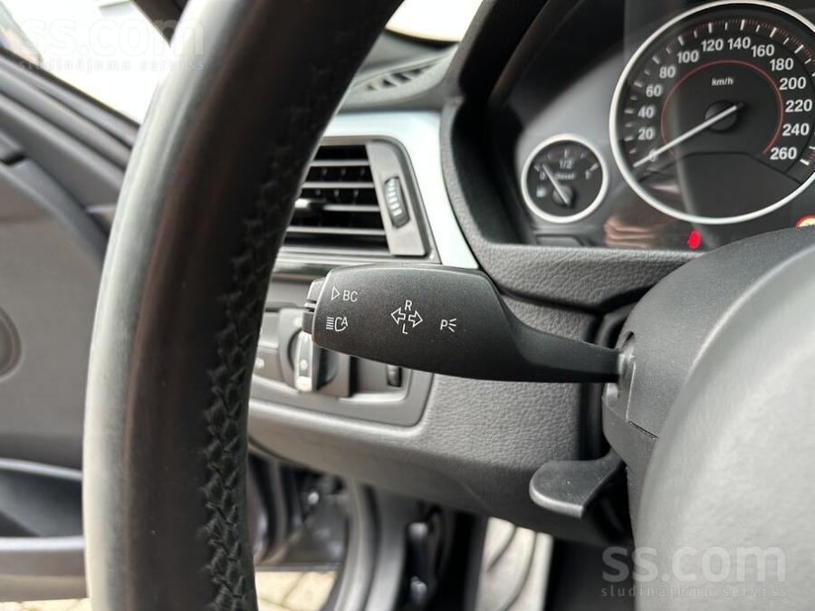Grey BMW 320 2013 in Jelgava, with an engine capacity of 2.00 L and mileage of 297 thousand km for 11950 €, photo 13 on AUTOMOTO.COM.LV