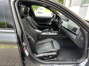 Grey BMW 320 2013 in Jelgava, with an engine capacity of 2.00 L and mileage of 297 thousand km for 11950 €, photo 19 on AUTOMOTO.COM.LV