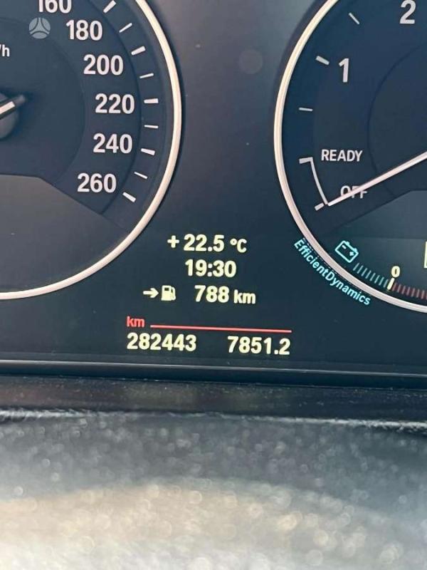 Grey BMW 320 2013 in Kaunas, with an engine capacity of 2.00 L and mileage of 282 thousand km for 5500 €, photo 5 on AUTOMOTO.COM.LV