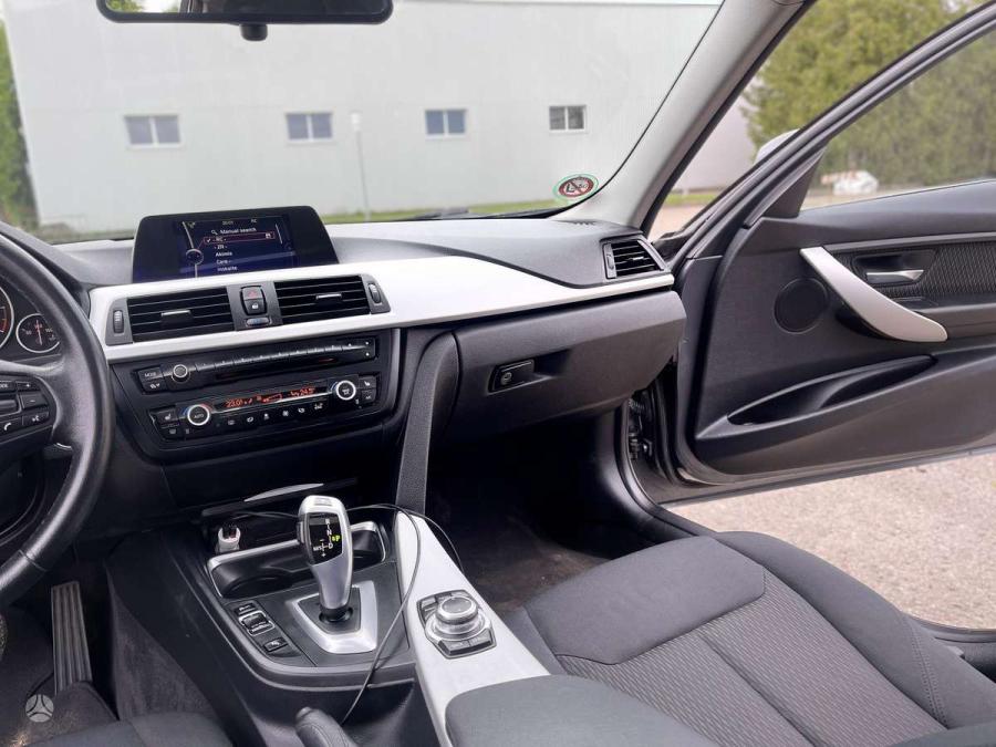 Grey BMW 320 2013 in Radviliskis, with an engine capacity of 2.00 L and mileage of 360 thousand km for 6400 €, photo 12 on AUTOMOTO.COM.LV