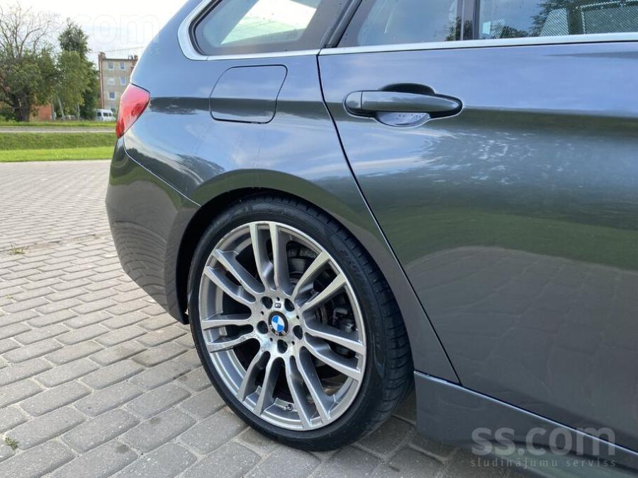 Grey BMW 320 2013 in Balvi, with an engine capacity of 2.00 L and mileage of 293 thousand km for 9990 €, photo 11 on AUTOMOTO.COM.LV