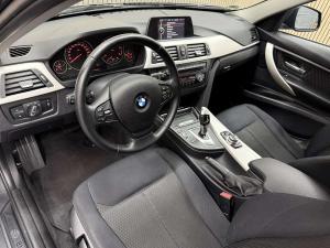 Grey BMW 320 2013 in Marijampole, with an engine capacity of 2.00 L and mileage of 255 thousand km for 7750 €, photo 3 on AUTOMOTO.COM.LV