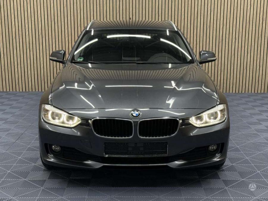 Grey BMW 320 2013 in Marijampole, with an engine capacity of 2.00 L and mileage of 255 thousand km for 7750 €, photo 4 on AUTOMOTO.COM.LV