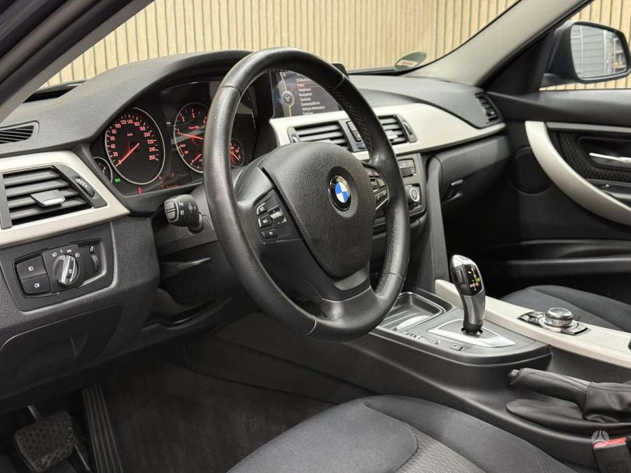 Grey BMW 320 2013 in Marijampole, with an engine capacity of 2.00 L and mileage of 255 thousand km for 7750 €, photo 23 on AUTOMOTO.COM.LV