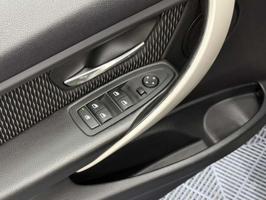 Grey BMW 320 2013 in Marijampole, with an engine capacity of 2.00 L and mileage of 255 thousand km for 7750 €, photo 24 on AUTOMOTO.COM.LV