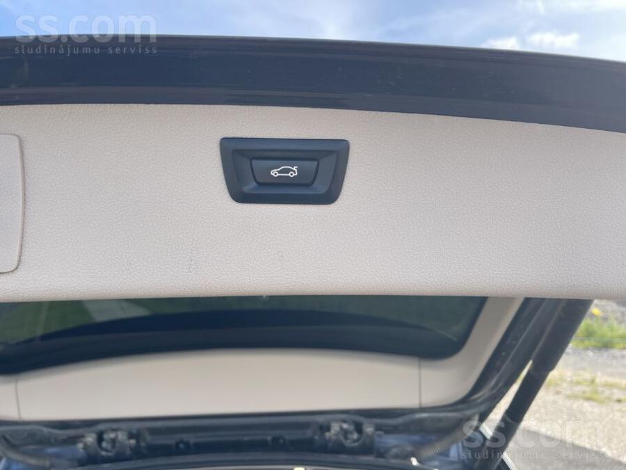 Grey BMW 320 2013 in Liepaja, with an engine capacity of 2.00 L and mileage of 303 thousand km for 11800 €, photo 8 on AUTOMOTO.COM.LV