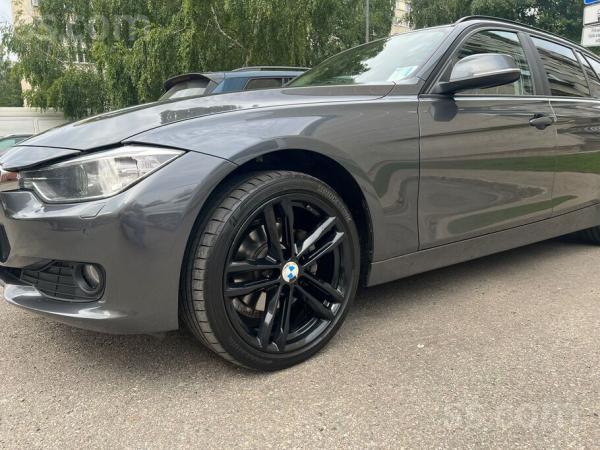 Pelēks BMW 320 2013 Rīga, ar dzinēja tilpumu 2.00 L un nobraukumu 183 tūkst. km par 10000 €, foto 4 vietnē AUTOMOTO.COM.LV