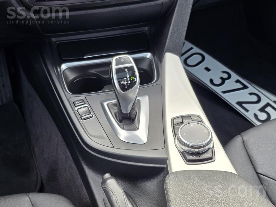 Pelēks BMW 320 2013 Rīga, ar dzinēja tilpumu 2.00 L un nobraukumu 275 tūkst. km par 8490 €, foto 9 vietnē AUTOMOTO.COM.LV