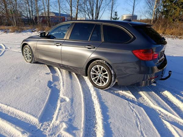 Pelēks BMW 320 2014 Šauļi, ar dzinēja tilpumu 2.00 L un nobraukumu 303 tūkst. km par 6750 €, foto 3 vietnē AUTOMOTO.COM.LV