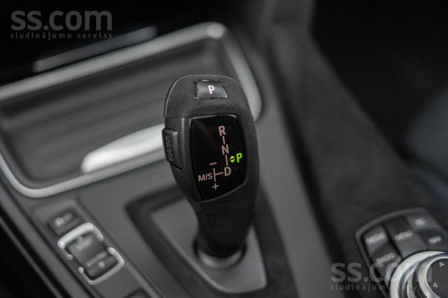 Pelēks BMW 320 2014 Rīga, ar dzinēja tilpumu 2.00 L un nobraukumu 253 tūkst. km par 8990 €, foto 26 vietnē AUTOMOTO.COM.LV