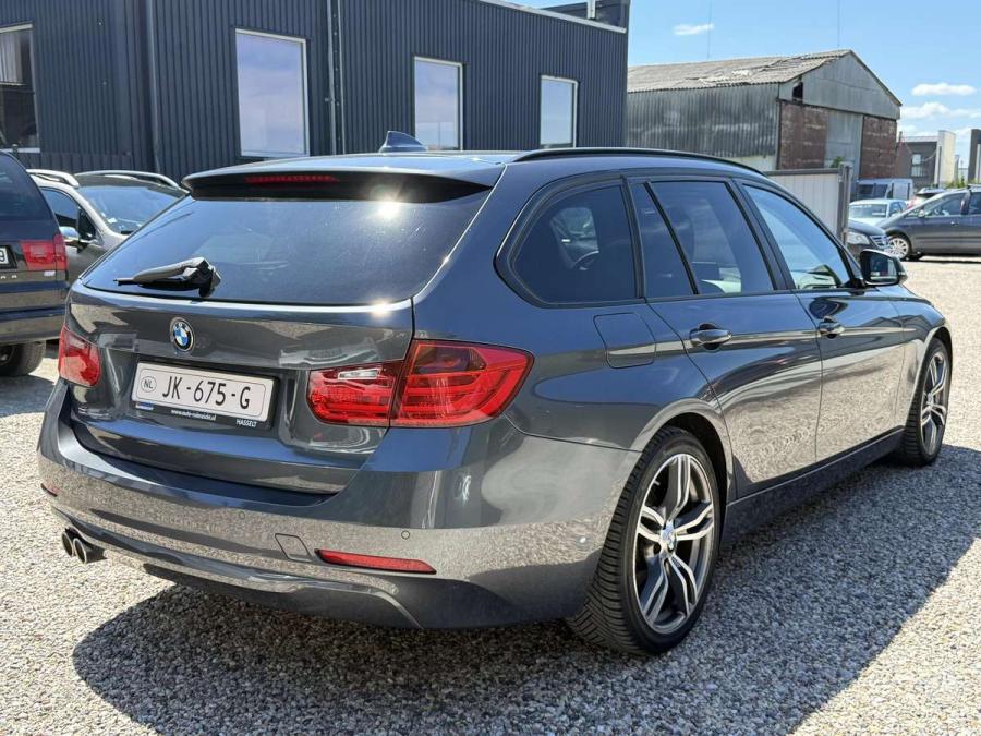 Grey BMW 320 2014 in Kaunas, with an engine capacity of 2.00 L and mileage of 299 thousand km for 6899 €, photo 4 on AUTOMOTO.COM.LV