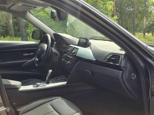 Grey BMW 320 2014 in Taurage, with an engine capacity of 2.00 L and mileage of 299 thousand km for 6990 €, photo 15 on AUTOMOTO.COM.LV