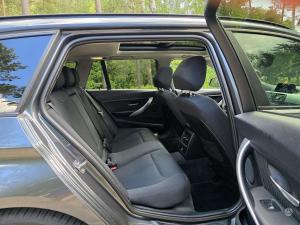 Grey BMW 320 2014 in Taurage, with an engine capacity of 2.00 L and mileage of 299 thousand km for 6990 €, photo 22 on AUTOMOTO.COM.LV