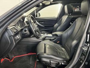 Pelēks BMW 320 2014 Joniškis, ar dzinēja tilpumu 2.00 L un nobraukumu 295 tūkst. km par 12500 €, foto 22 vietnē AUTOMOTO.COM.LV