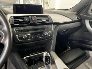 Pelēks BMW 320 2014 Joniškis, ar dzinēja tilpumu 2.00 L un nobraukumu 295 tūkst. km par 12500 €, foto 24 vietnē AUTOMOTO.COM.LV