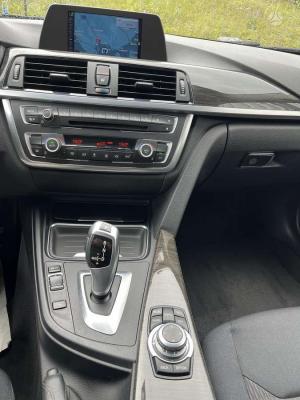 Pelēks BMW 320 2014 Viļņa, ar dzinēja tilpumu 2.00 L un nobraukumu 231 tūkst. km par 7700 €, foto 28 vietnē AUTOMOTO.COM.LV