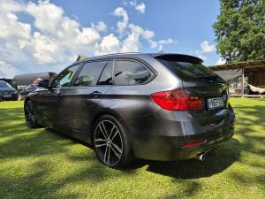 Pelēks BMW 320 2014 Alīta, ar dzinēja tilpumu 2.00 L un nobraukumu 232 tūkst. km par 10200 €, foto 4 vietnē AUTOMOTO.COM.LV