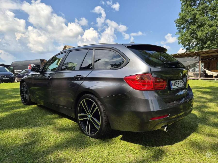 Pelēks BMW 320 2014 Alīta, ar dzinēja tilpumu 2.00 L un nobraukumu 232 tūkst. km par 10200 €, foto 4 vietnē AUTOMOTO.COM.LV