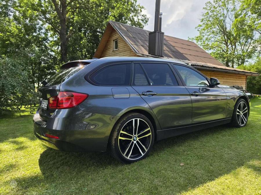 Pelēks BMW 320 2014 Alīta, ar dzinēja tilpumu 2.00 L un nobraukumu 232 tūkst. km par 10200 €, foto 5 vietnē AUTOMOTO.COM.LV