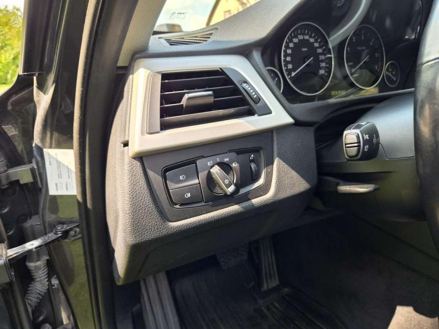 Pelēks BMW 320 2014 Alīta, ar dzinēja tilpumu 2.00 L un nobraukumu 232 tūkst. km par 10200 €, foto 9 vietnē AUTOMOTO.COM.LV