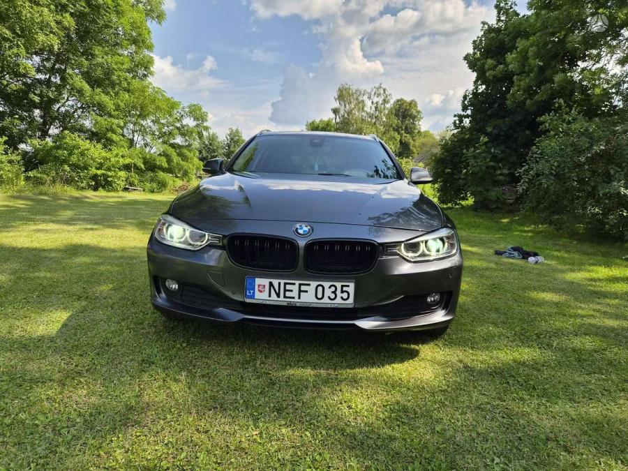 Pelēks BMW 320 2014 Alīta, ar dzinēja tilpumu 2.00 L un nobraukumu 232 tūkst. km par 10200 €, foto 22 vietnē AUTOMOTO.COM.LV