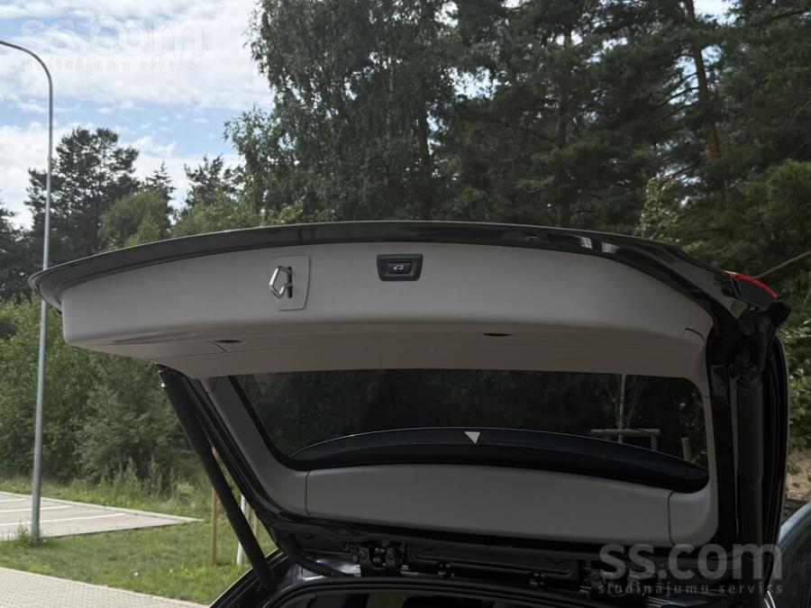 Grey BMW 320 2014 in Riga, with an engine capacity of 2.00 L and mileage of 240 thousand km for 9800 €, photo 17 on AUTOMOTO.COM.LV