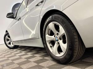 Grey BMW 320 2014 in Marijampole, with an engine capacity of 2.00 L and mileage of 315 thousand km for 7750 €, photo 20 on AUTOMOTO.COM.LV