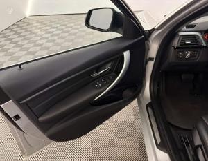 Grey BMW 320 2014 in Marijampole, with an engine capacity of 2.00 L and mileage of 315 thousand km for 7750 €, photo 25 on AUTOMOTO.COM.LV