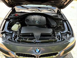 Grey BMW 320 2014 in Siauliai, with an engine capacity of 2.00 L and mileage of 300 thousand km for 5350 €, photo 21 on AUTOMOTO.COM.LV