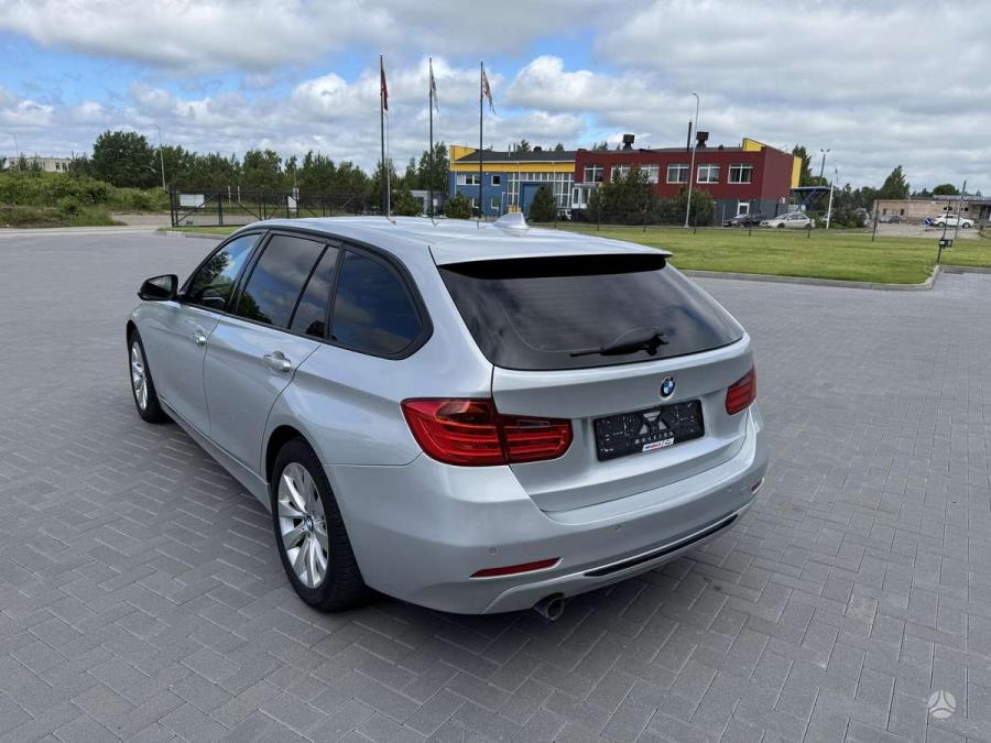 Grey BMW 320 2014 in Telschi, with an engine capacity of 2.00 L and mileage of 241 thousand km for 7999 €, photo 5 on AUTOMOTO.COM.LV