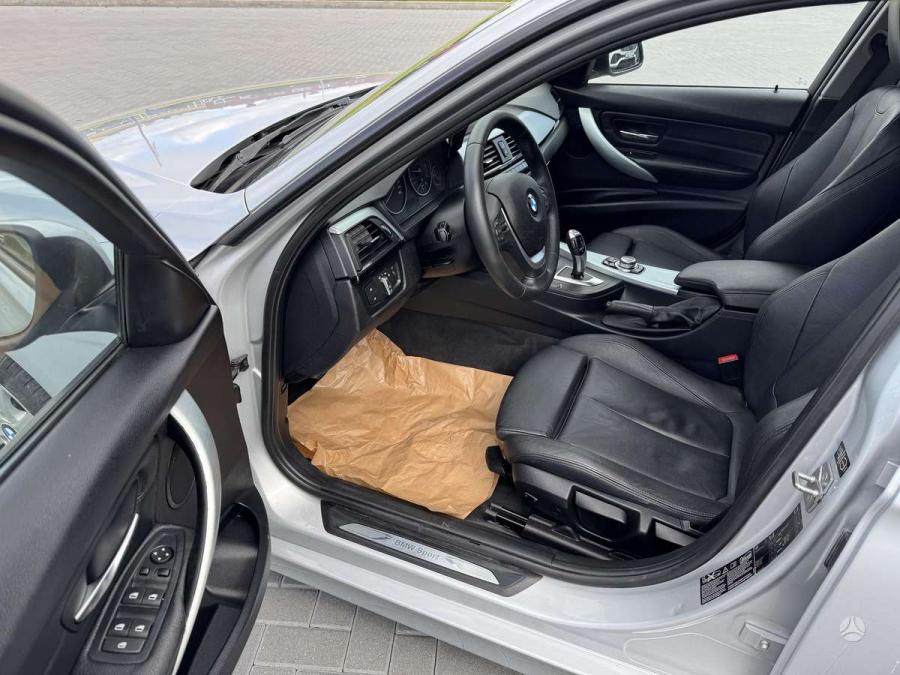 Grey BMW 320 2014 in Telschi, with an engine capacity of 2.00 L and mileage of 241 thousand km for 7999 €, photo 16 on AUTOMOTO.COM.LV