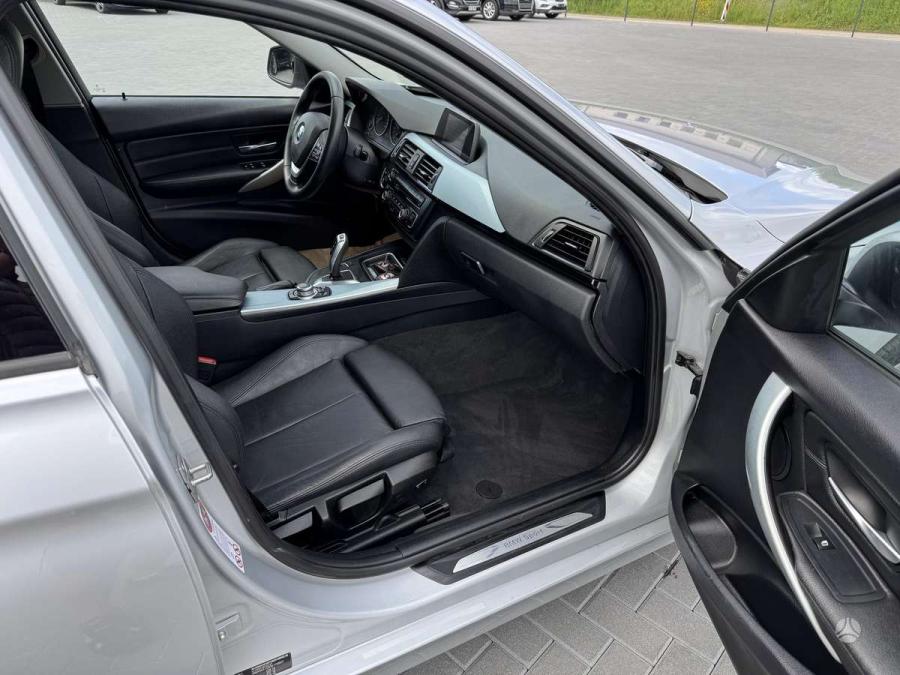 Grey BMW 320 2014 in Telschi, with an engine capacity of 2.00 L and mileage of 241 thousand km for 7999 €, photo 24 on AUTOMOTO.COM.LV
