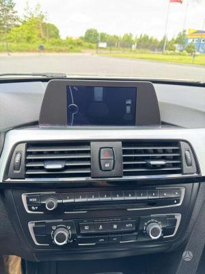 Grey BMW 320 2014 in Telschi, with an engine capacity of 2.00 L and mileage of 241 thousand km for 7999 €, photo 39 on AUTOMOTO.COM.LV