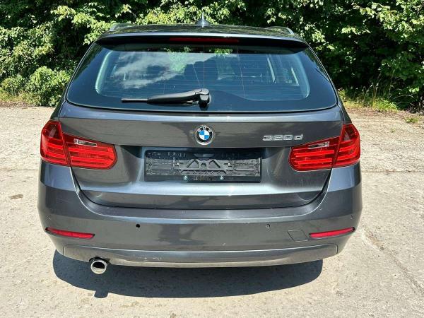 Grey BMW 320 2014 in Siauliai, with an engine capacity of 2.00 L and mileage of 300 thousand km for 5150 €, photo 8 on AUTOMOTO.COM.LV