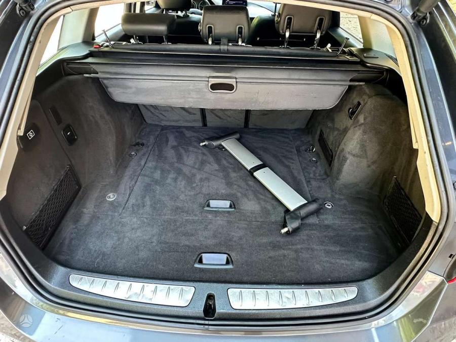 Grey BMW 320 2014 in Siauliai, with an engine capacity of 2.00 L and mileage of 300 thousand km for 5150 €, photo 23 on AUTOMOTO.COM.LV